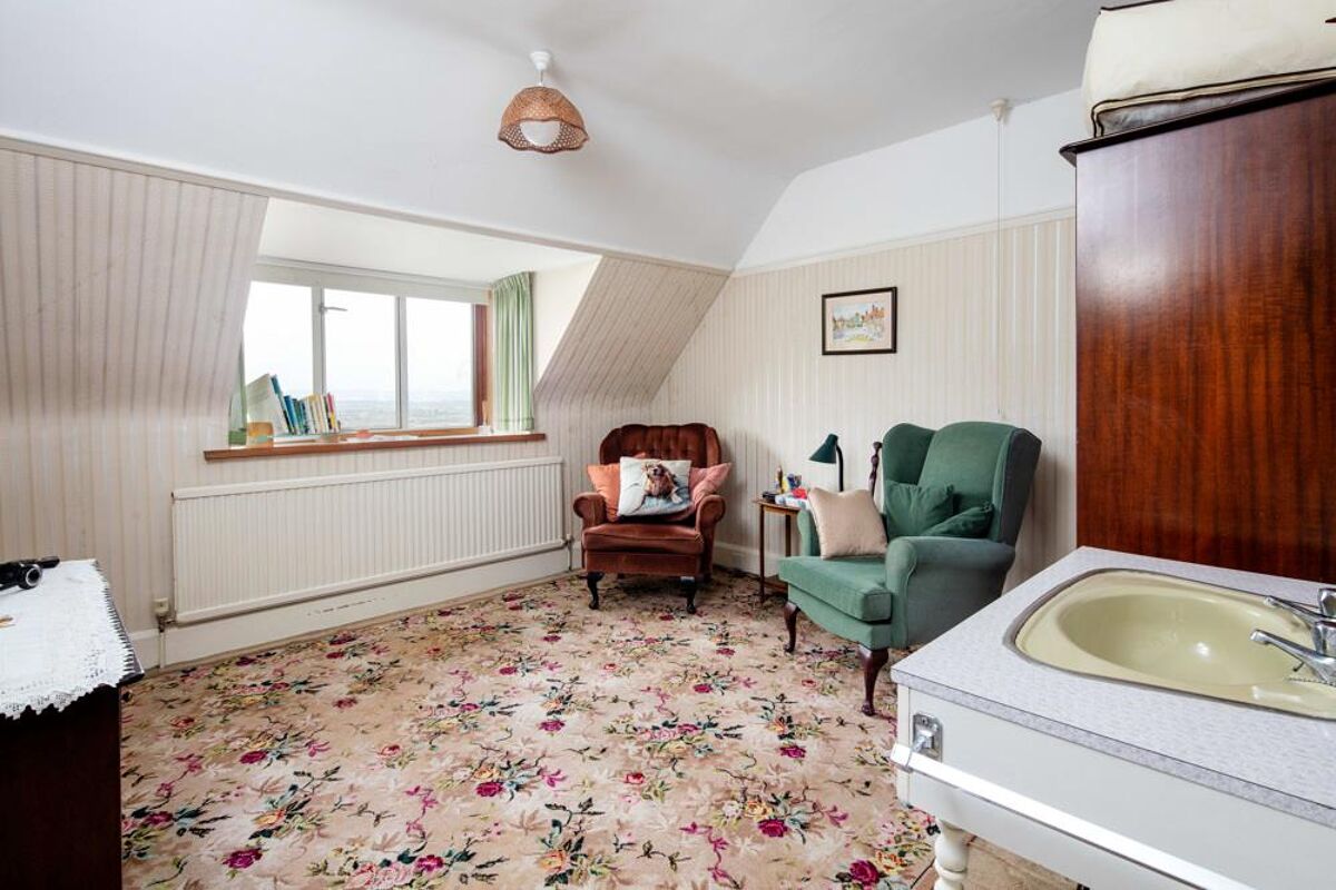 house for sale in Over Lane, Almondsbury, Bristol, Gloucestershire ...