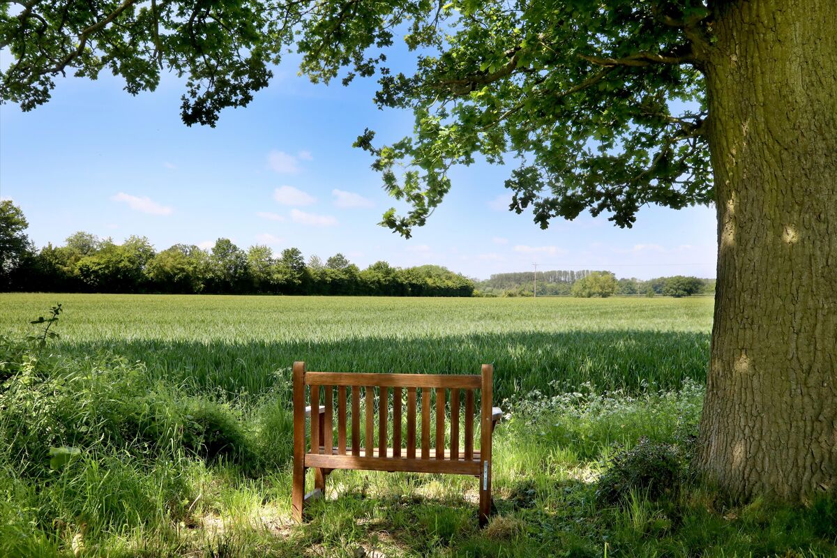 house for sale in Cufaude Lane, Bramley, Basingstoke, Hampshire, RG26 ...