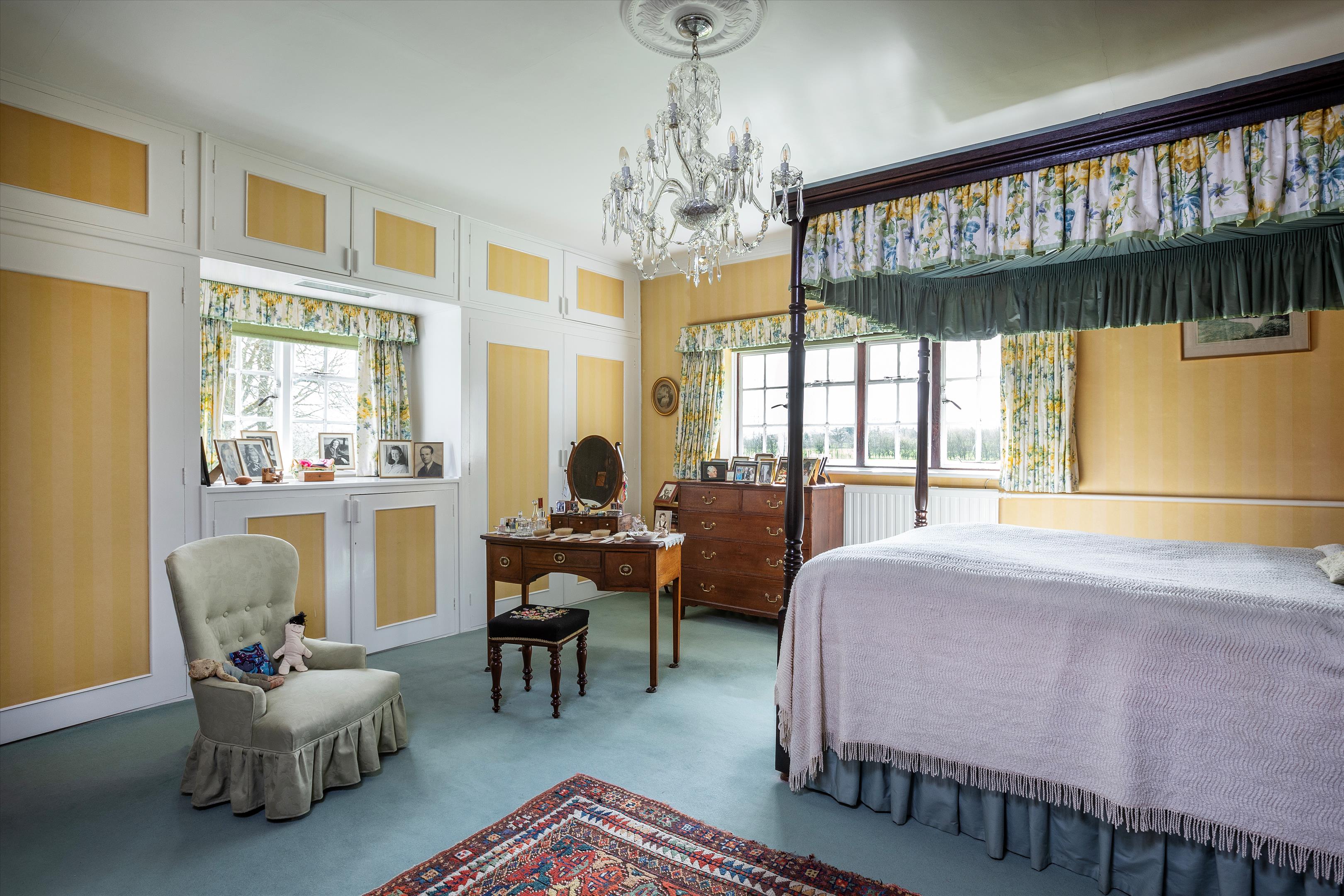 7 acres, Reading Road, Mattingley, Hook, RG27, Hampshire - UKLAF