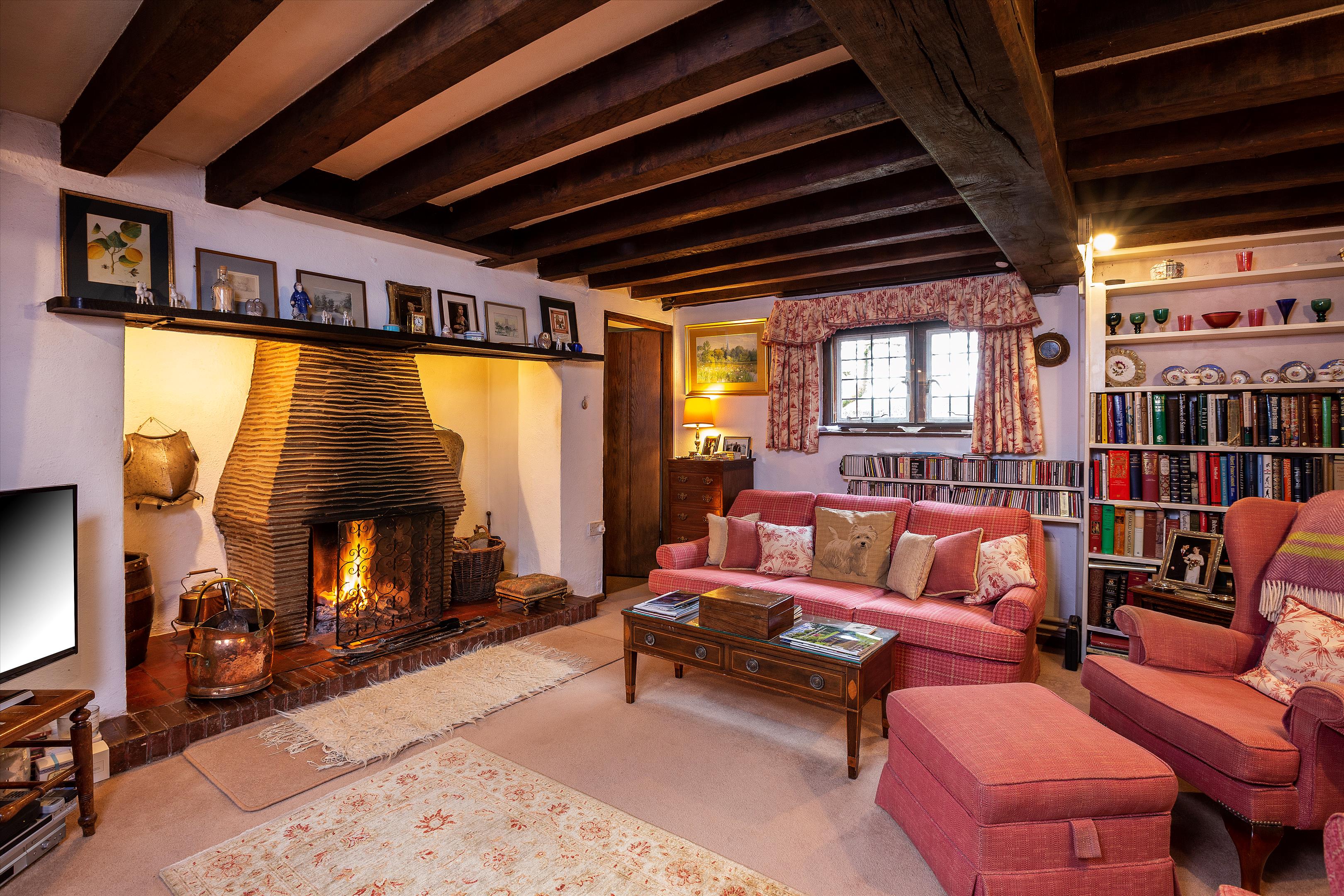 7 acres, Reading Road, Mattingley, Hook, RG27, Hampshire - UKLAF