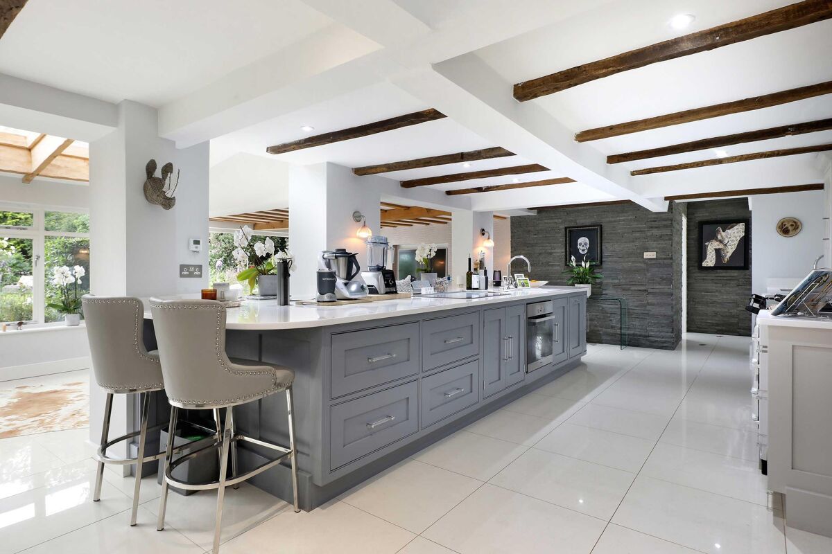 house for sale in Mattingley, Hook, Hampshire, RG27 - BSK012445265 | Knight Frank