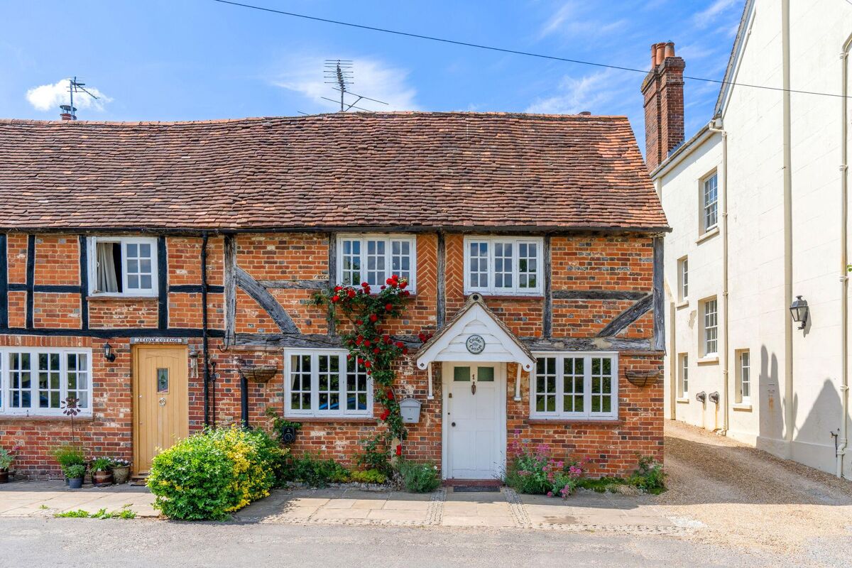 house for sale in The Street, Greywell, Hook, Hampshire, RG29 ...