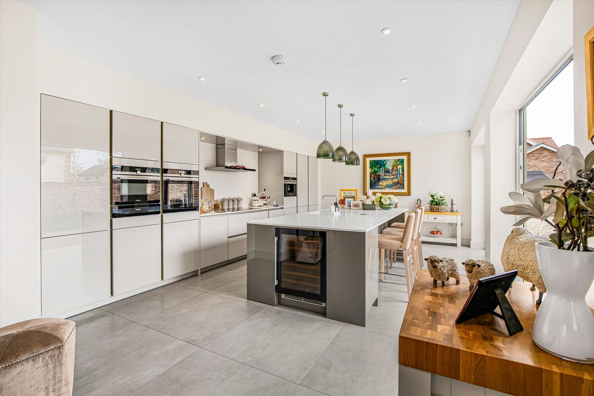 house for sale in Long Lane, Fowlmere, Royston, Cambridgeshire, SG8 ...