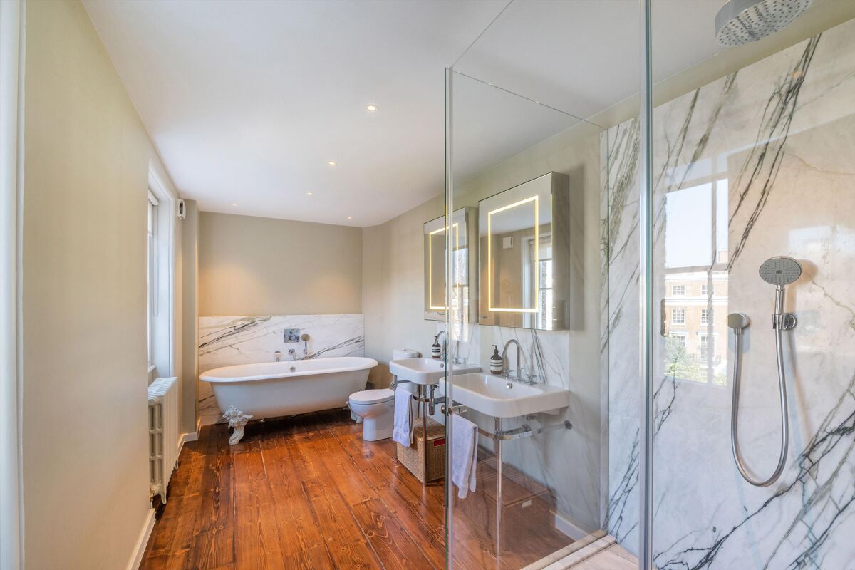 house for sale in Oval Road, London, NW1 - BSZ012260055 | Knight Frank