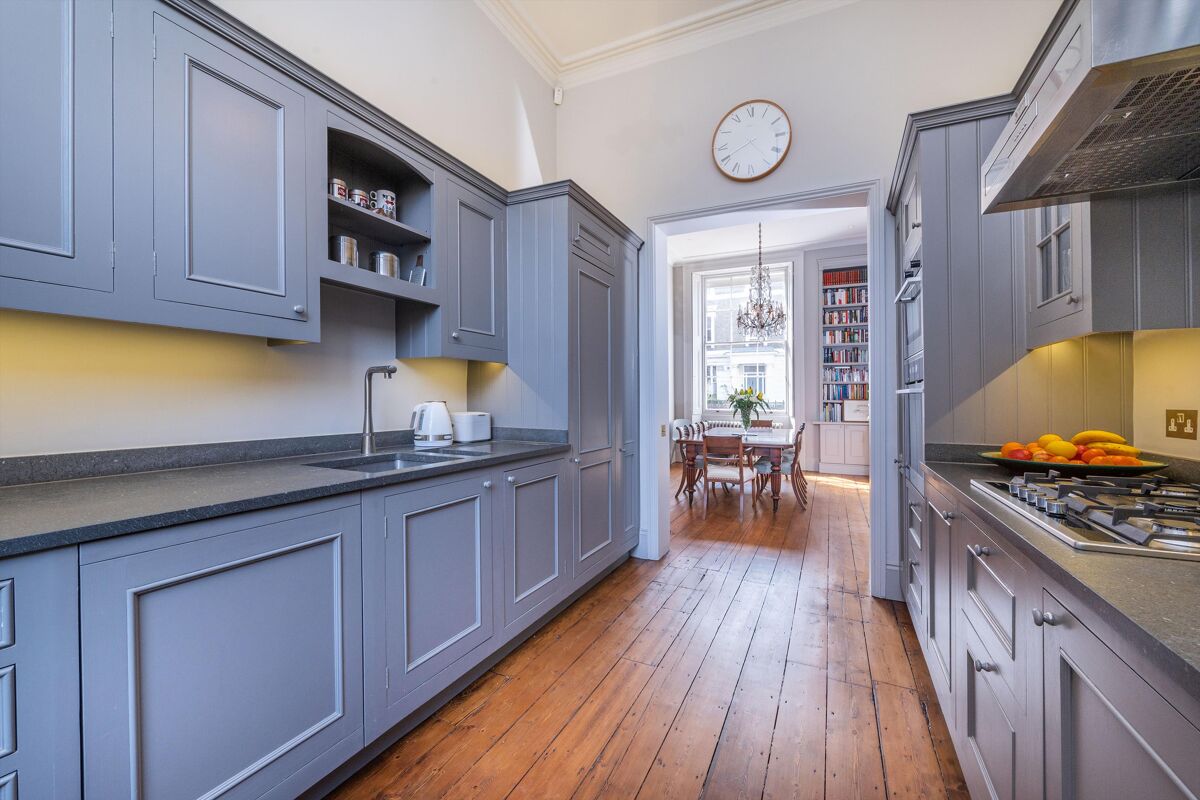 house for sale in Oval Road, London, NW1 - BSZ012260055 | Knight Frank