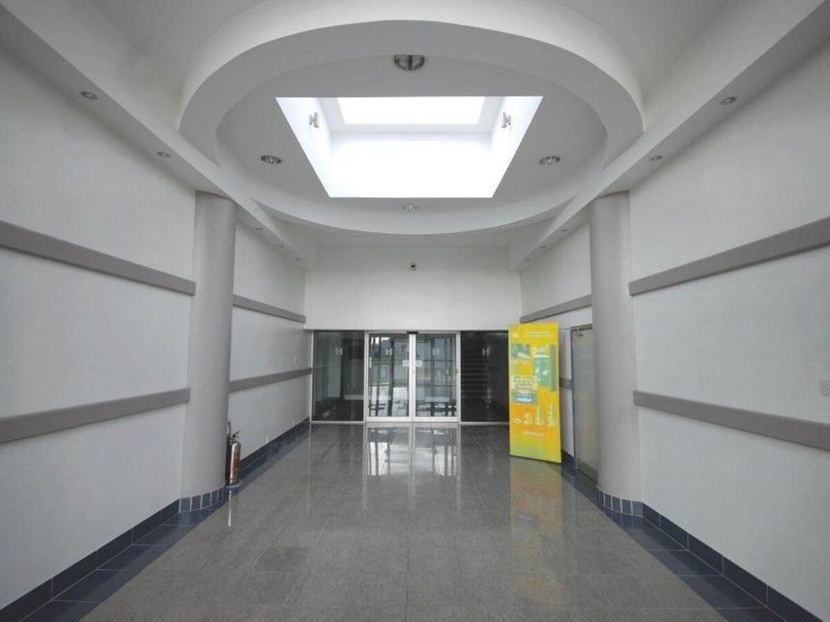 117,875 sq ft production/manufacturing unit for Sale or To Let in ...