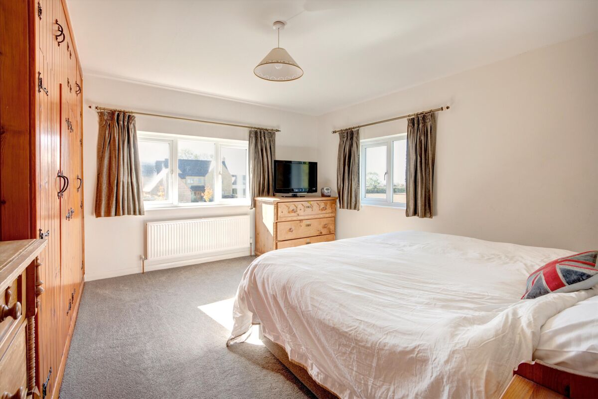house for sale in Shutter Lane, Gotherington, Cheltenham ...