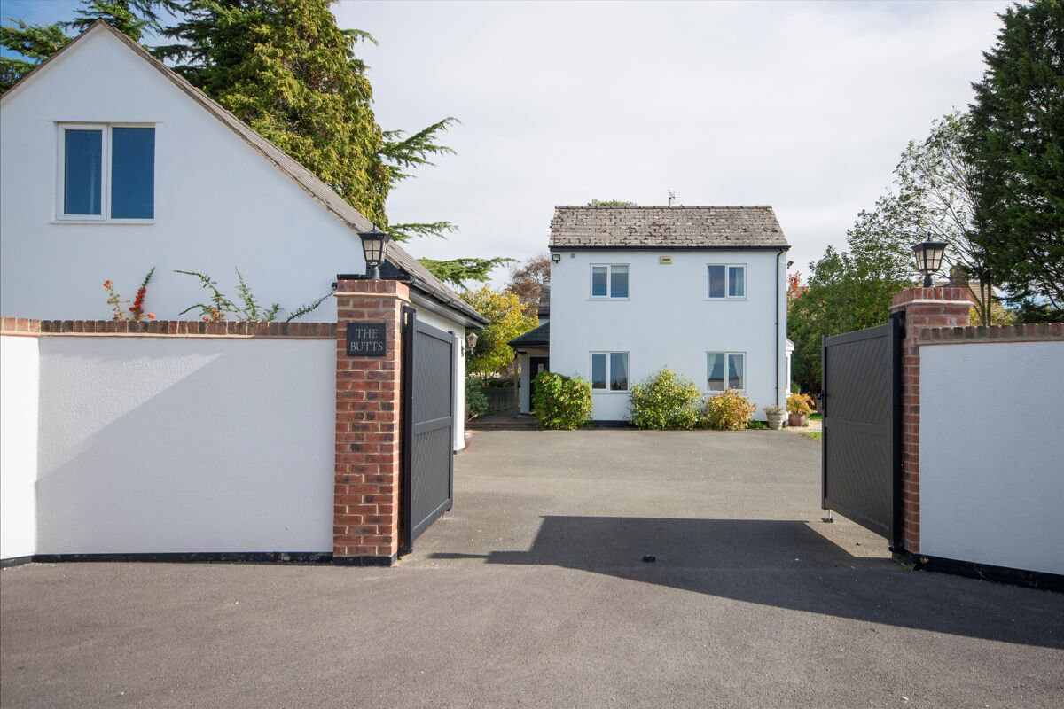 house for sale in Shutter Lane, Gotherington, Cheltenham ...