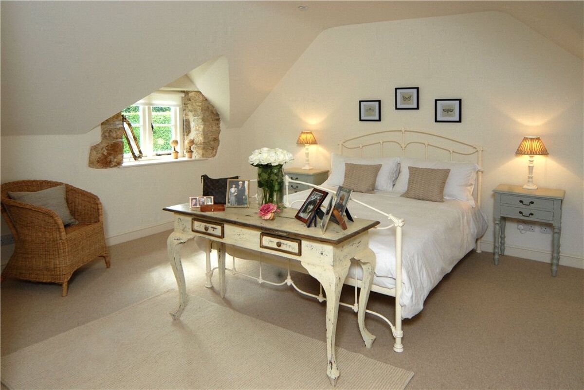 house for sale in High Street, Withington, Cheltenham, Gloucestershire ...