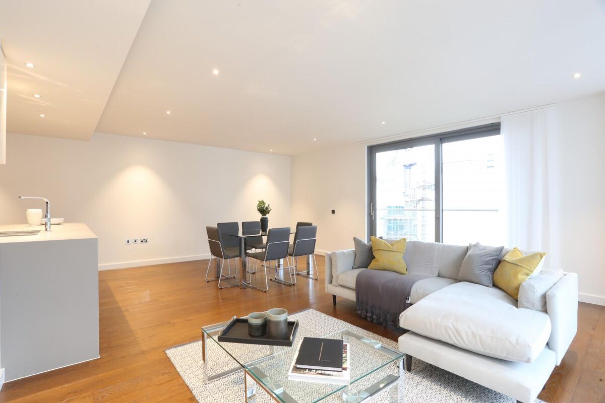 flat for sale in Waterfront Drive, London, SW10 - chl012592556 | Knight ...