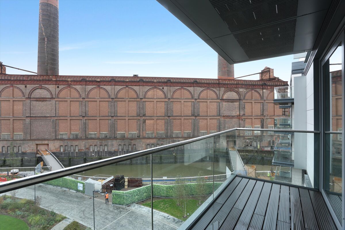 flat for sale in Waterfront Drive, London, SW10 - chl012592556 | Knight ...