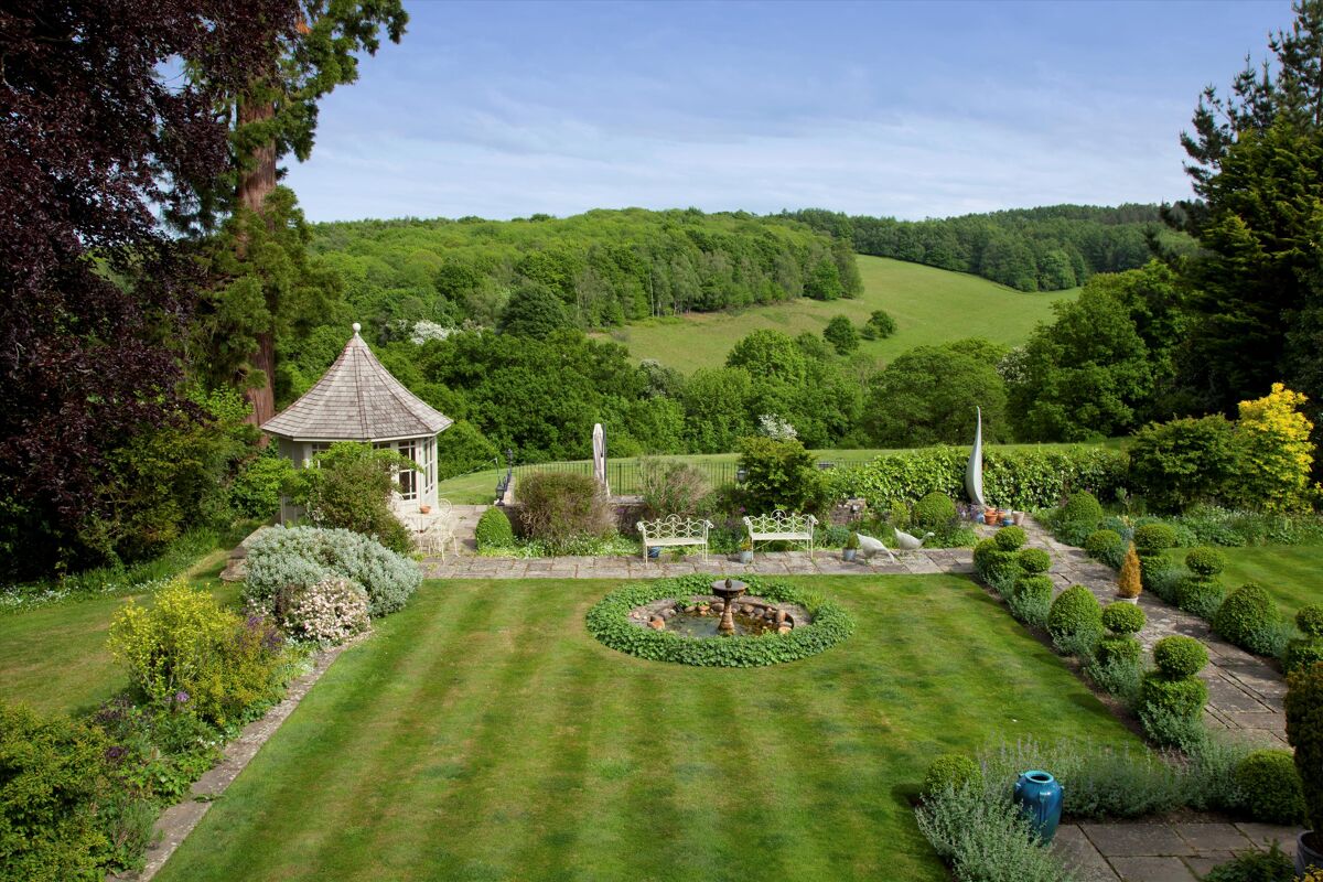 house for sale in Chart Lane, Brasted Chart, Westerham, Kent, TN16 ...