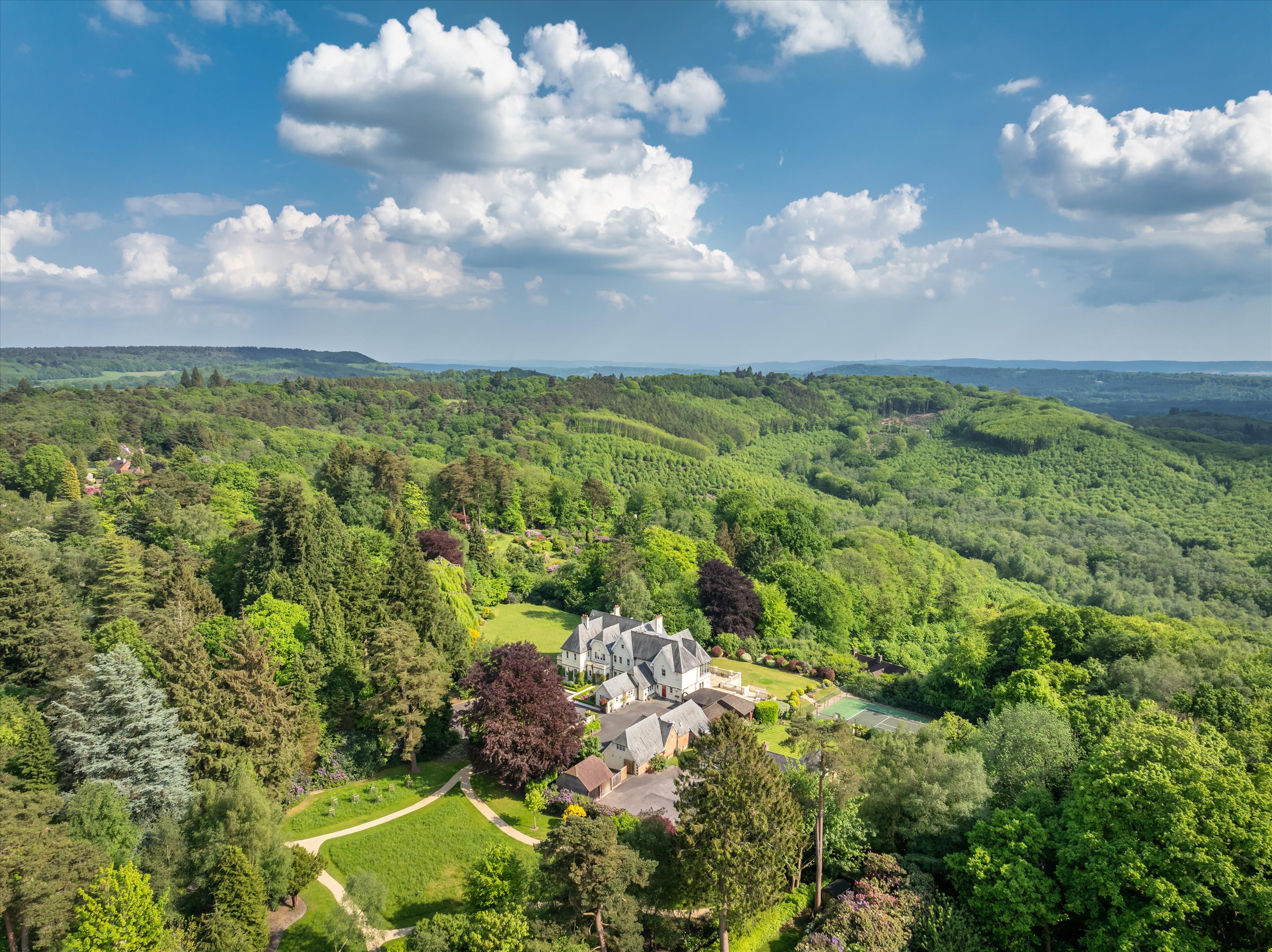 Country properties, land & Farms for sale or rent - UKLandandFarms.co.uk
