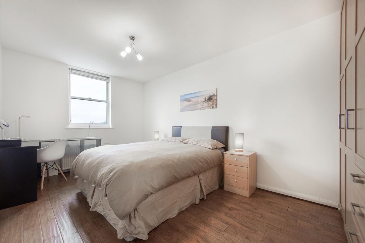 flat to rent in Pier House, 31 Cheyne Walk, Chelsea, London, SW3 ...