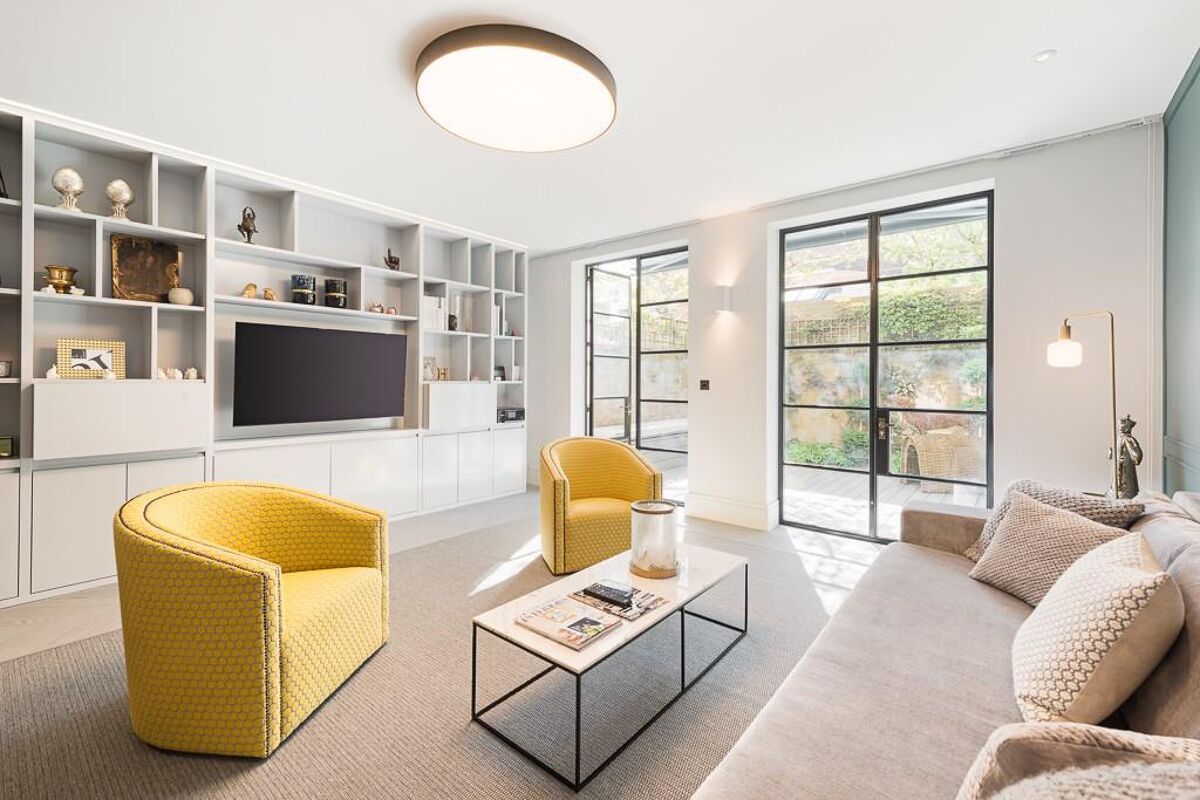 house to rent in Devonshire Mews, Park Walk, Chelsea, London, SW10 ...