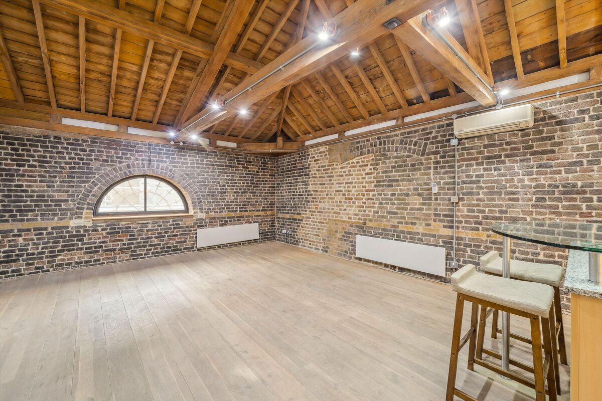 apartment for sale in Port East Apartments, Hertsmere Road, London, E14 ...