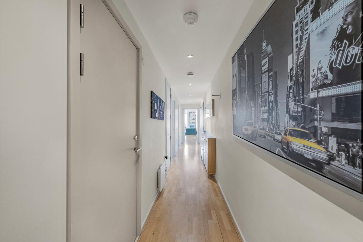 apartment for sale in Seacon Tower, Hutchings Street, London, E14 ...