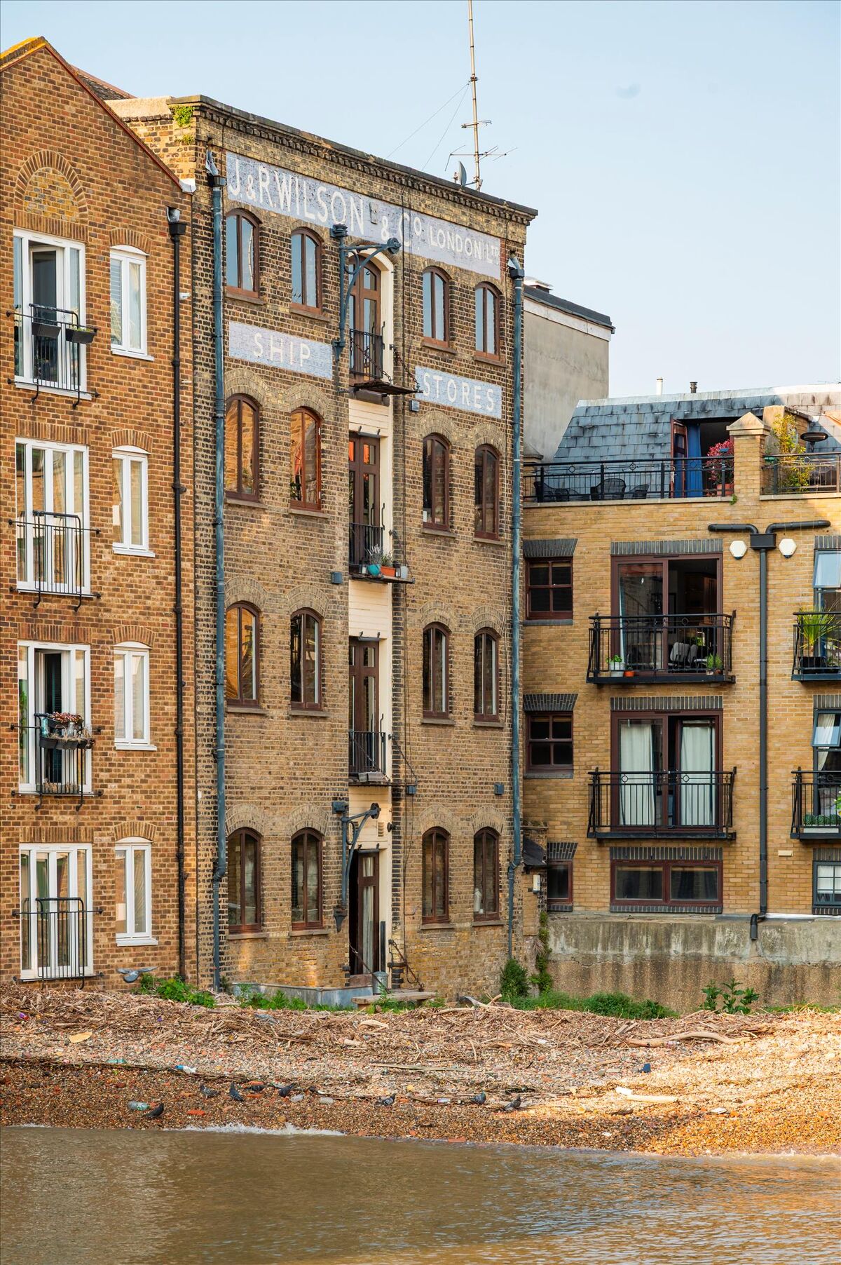 apartment for sale in Limehouse Wharf, Narrow Street, London, E14 ...