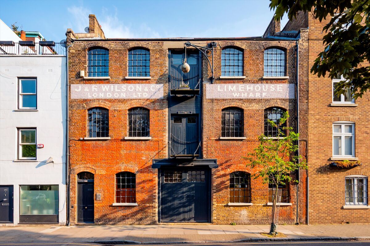 apartment for sale in Limehouse Wharf, Narrow Street, London, E14 ...