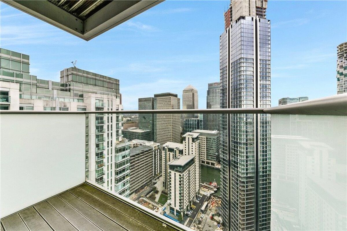 flat for sale in Pan Peninsula East, 3 Pan Peninsula Square, London ...