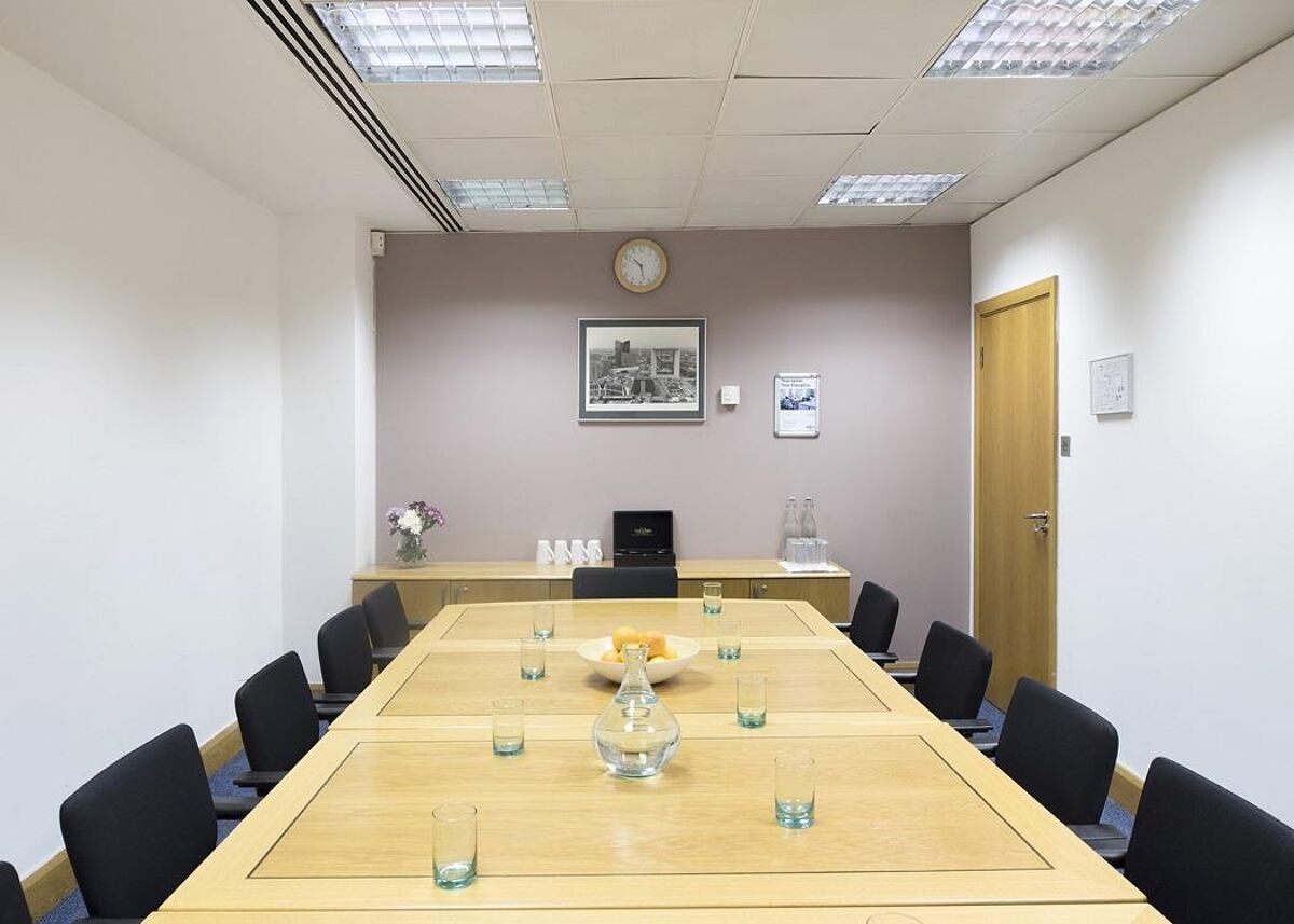 Office (Serviced Offices) to rent in 100 Pall Mall, St James, London ...