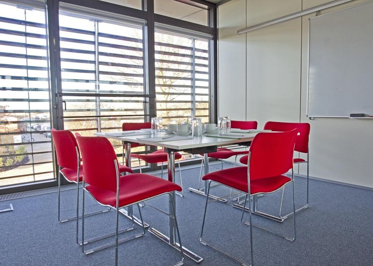 Office (Serviced Offices) to rent in Innovation Centre and Business ...