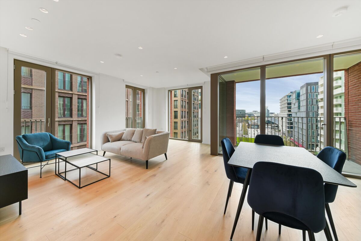 flat to rent in Cadence, Lewis Cubitt Square, London, N1C ...