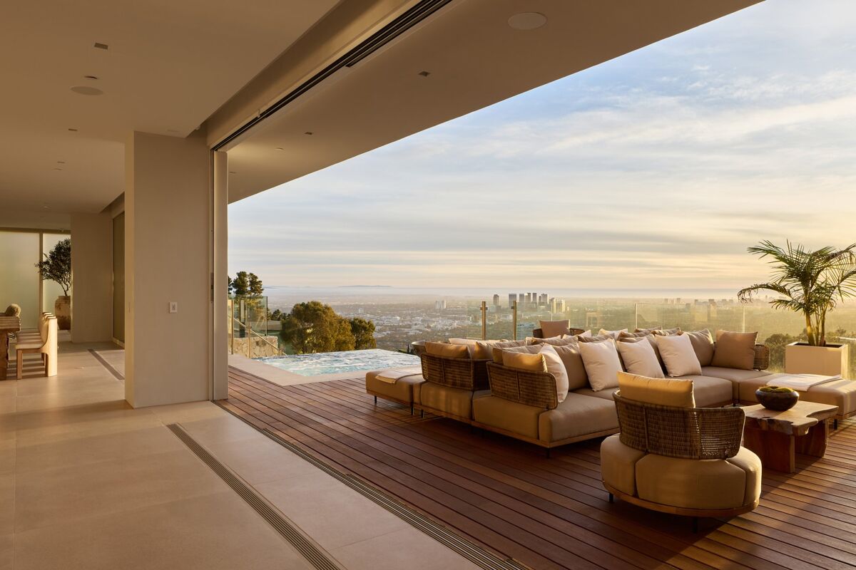 house for sale in 1615 Blue Jay Way, West Hollywood, CA, 90069, US ...