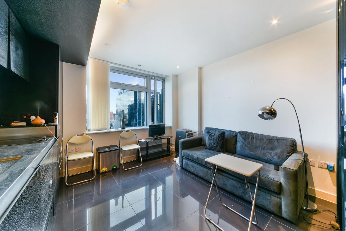 Flat to rent in Pan Peninsula East, Pan Peninsula Square, London, E14 ...