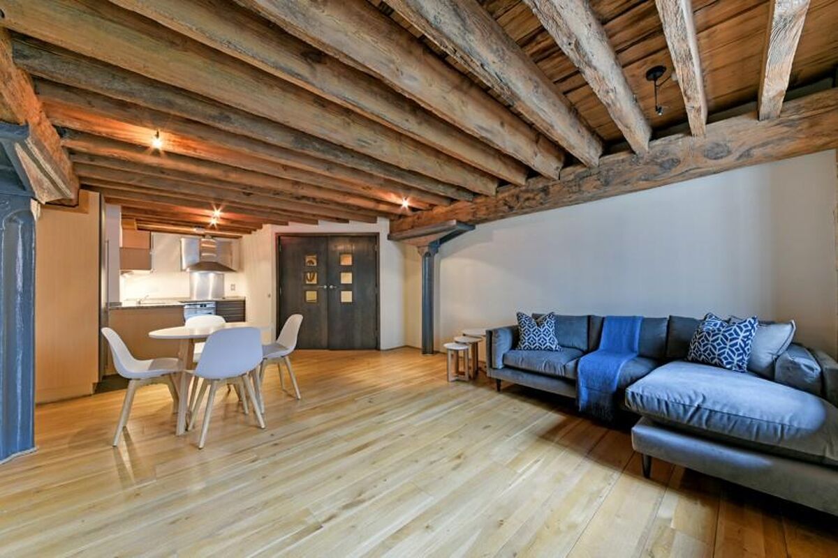 flat to rent in Port East Apartments, Hertsmere Road, Nr Canary Wharf ...