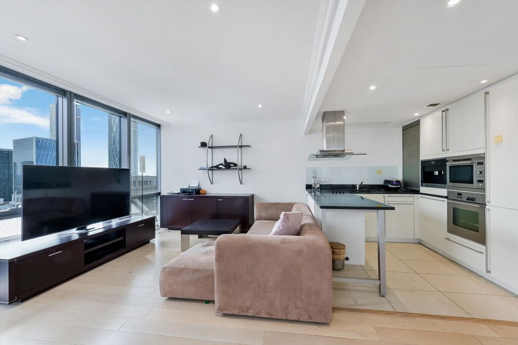 Properties to Rent in Canary Wharf | Knight Frank UK