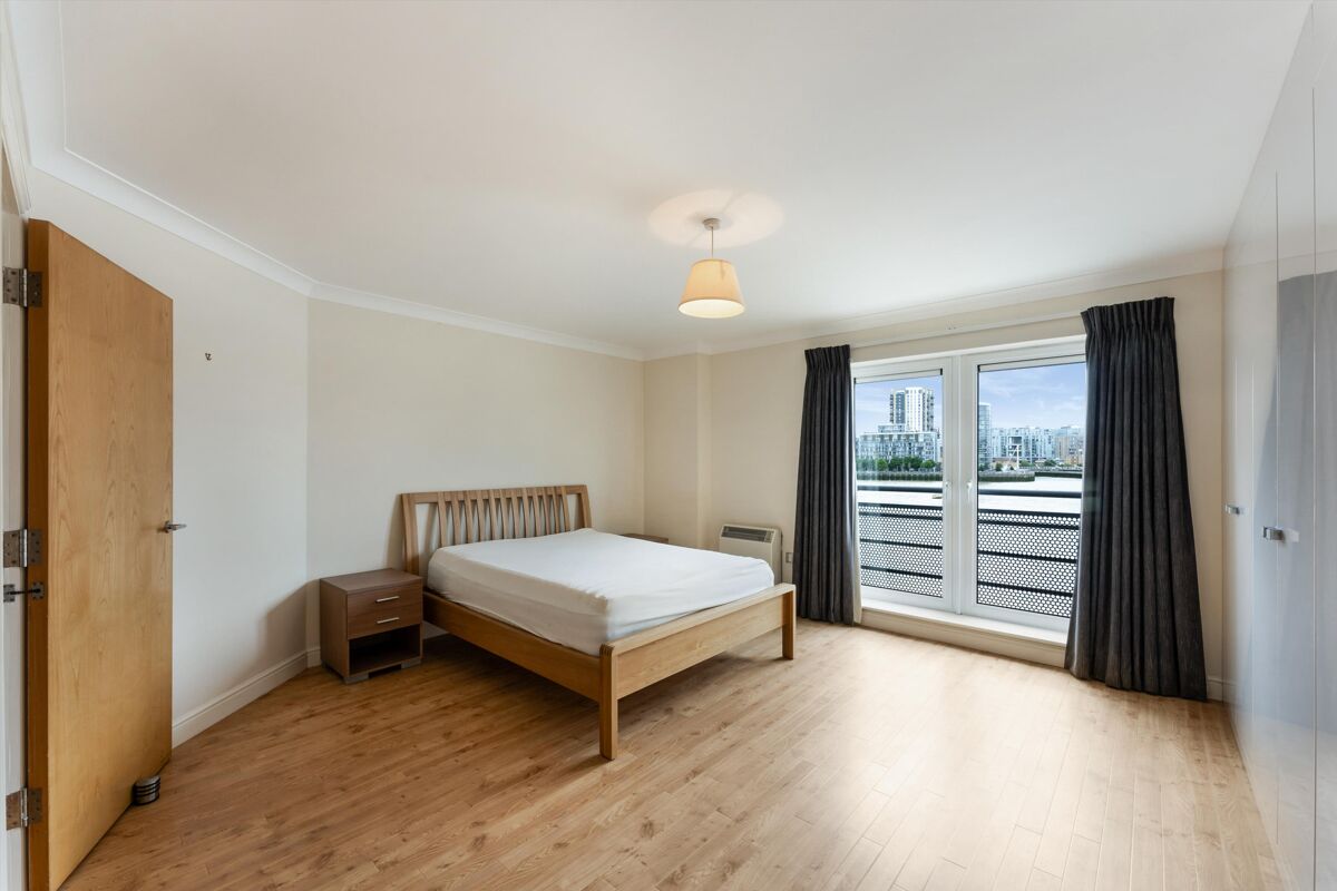 flat to rent in Langbourne Place, London, E14 - cwq012553046 | Knight Frank