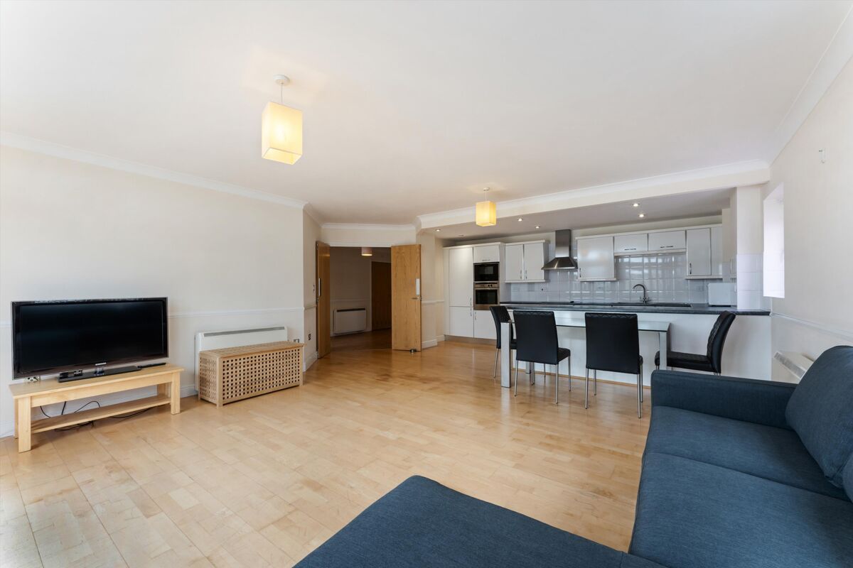 flat to rent in Langbourne Place, London, E14 - cwq012553046 | Knight Frank