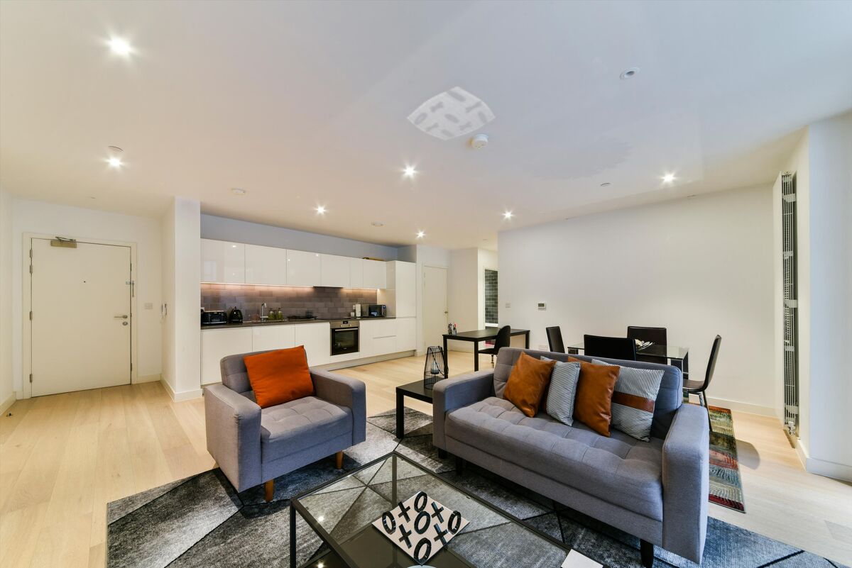 flat to rent in Commodore House, Admiralty Avenue, London, E16 ...