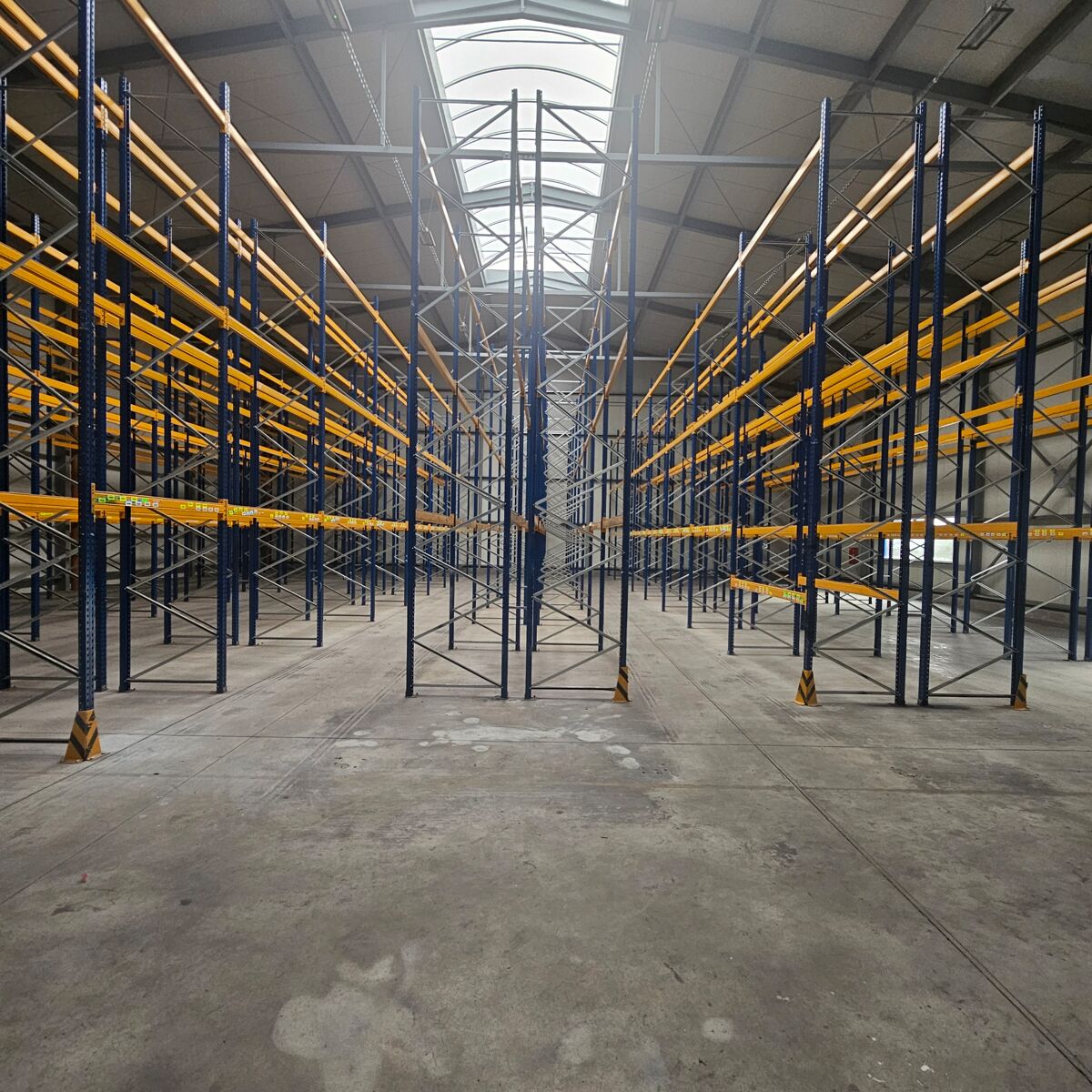 Warehouse for sale in Dubno, č.p. 129 - cz1303 | Knight Frank Global