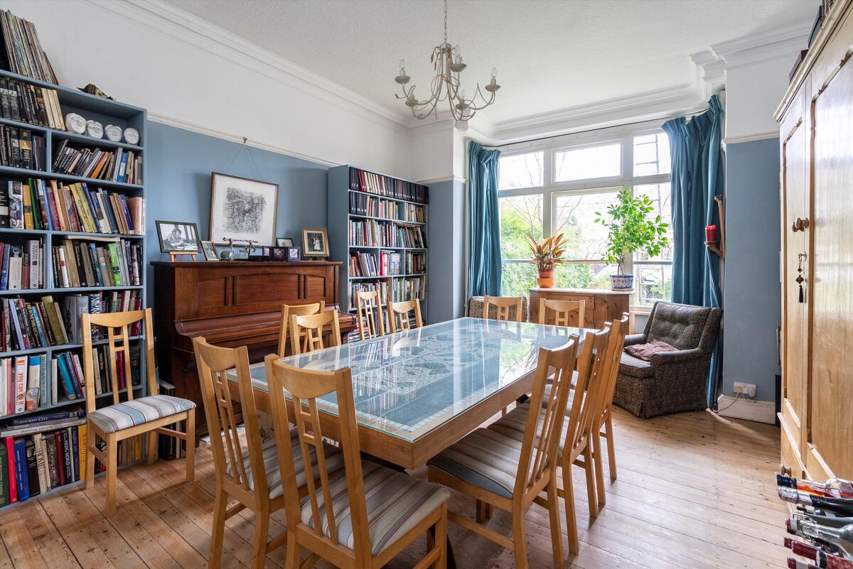 house for sale in Palace Road, Streatham, London, SW2 - DUL012123042 ...