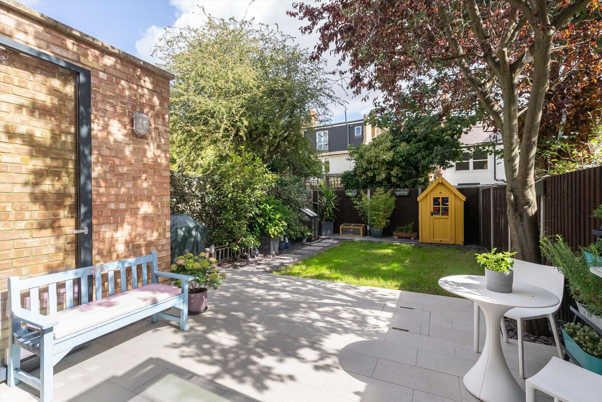 house for sale in Frankfurt Road, North Dulwich, London, SE24 ...