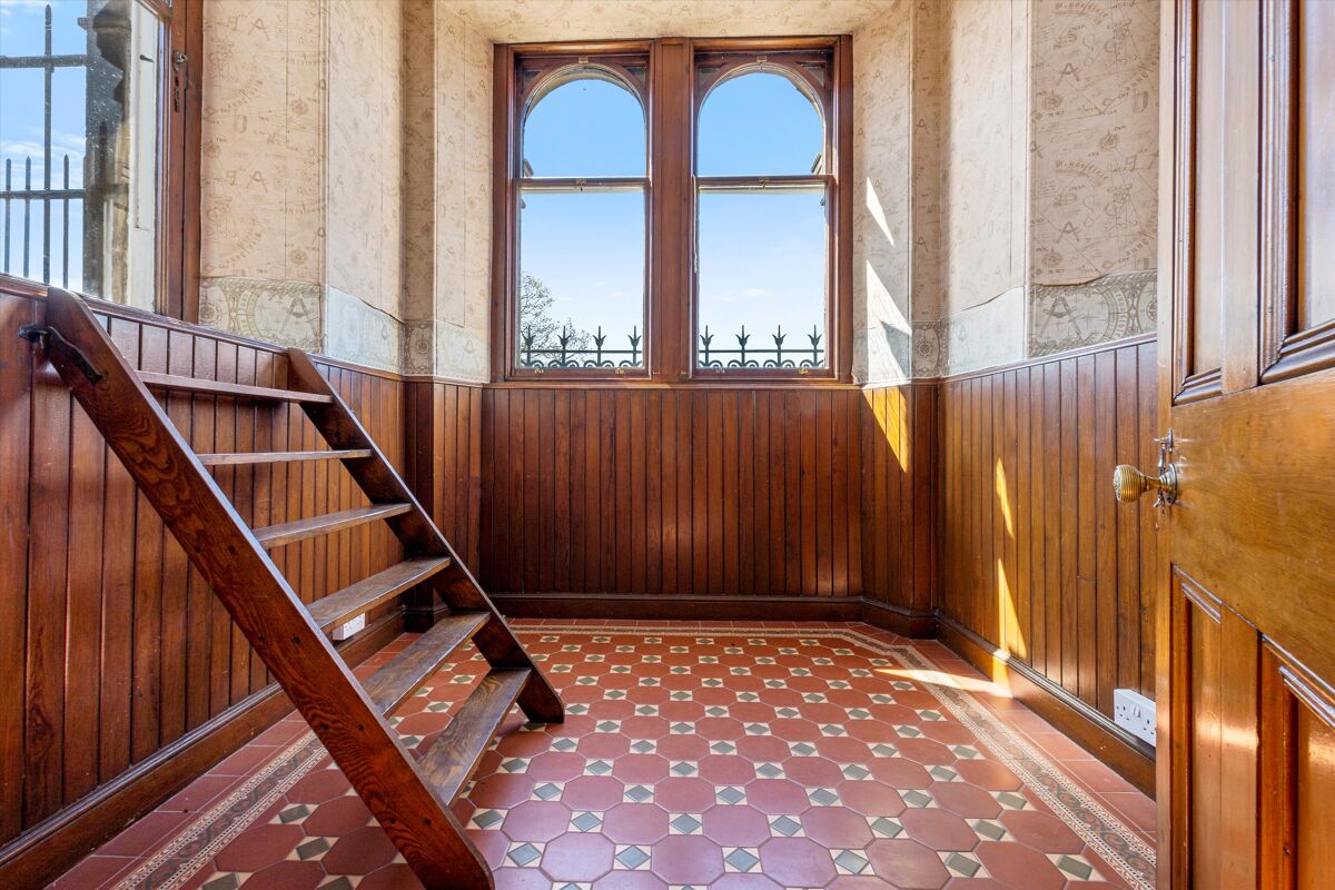 4 bedroom duplex apartment in Albert Place, Stirling | Knight Frank