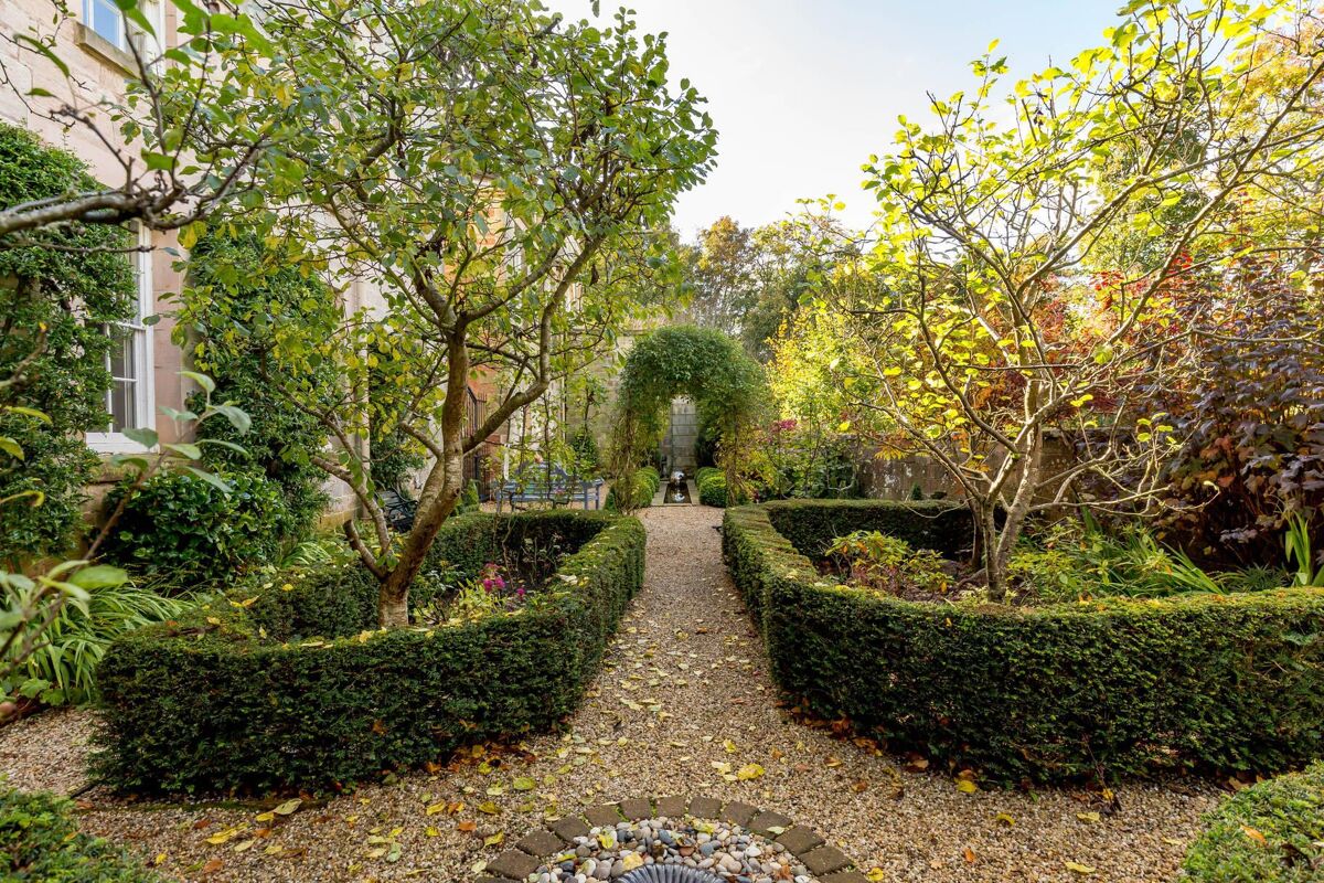 house for sale in Haddington, East Lothian, EH41 - ebr012469396 | Knight Frank