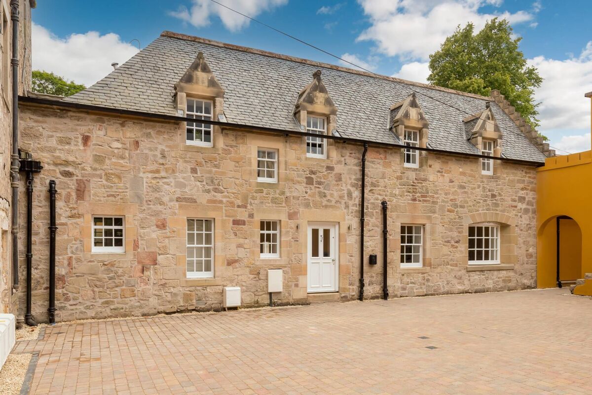 house for sale in 1 - 3 High Street, Musselburgh, EH21 - ebr012506082 ...