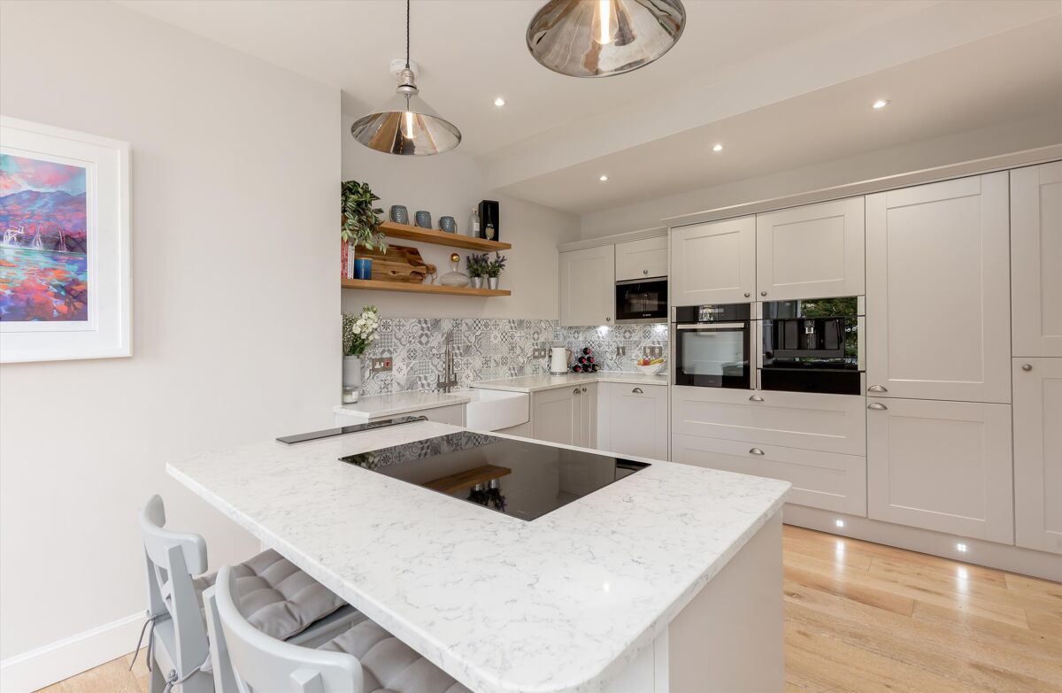 flat for sale in Strathearn Road, Edinburgh, EH9 - edn012171270 ...