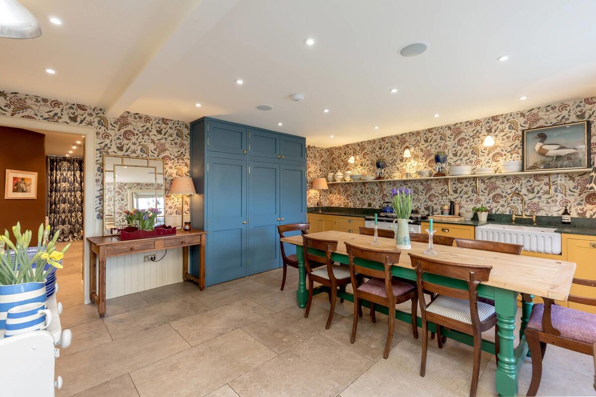 house for sale in Howard Place, Edinburgh, EH3 - edn012298777 | Knight ...