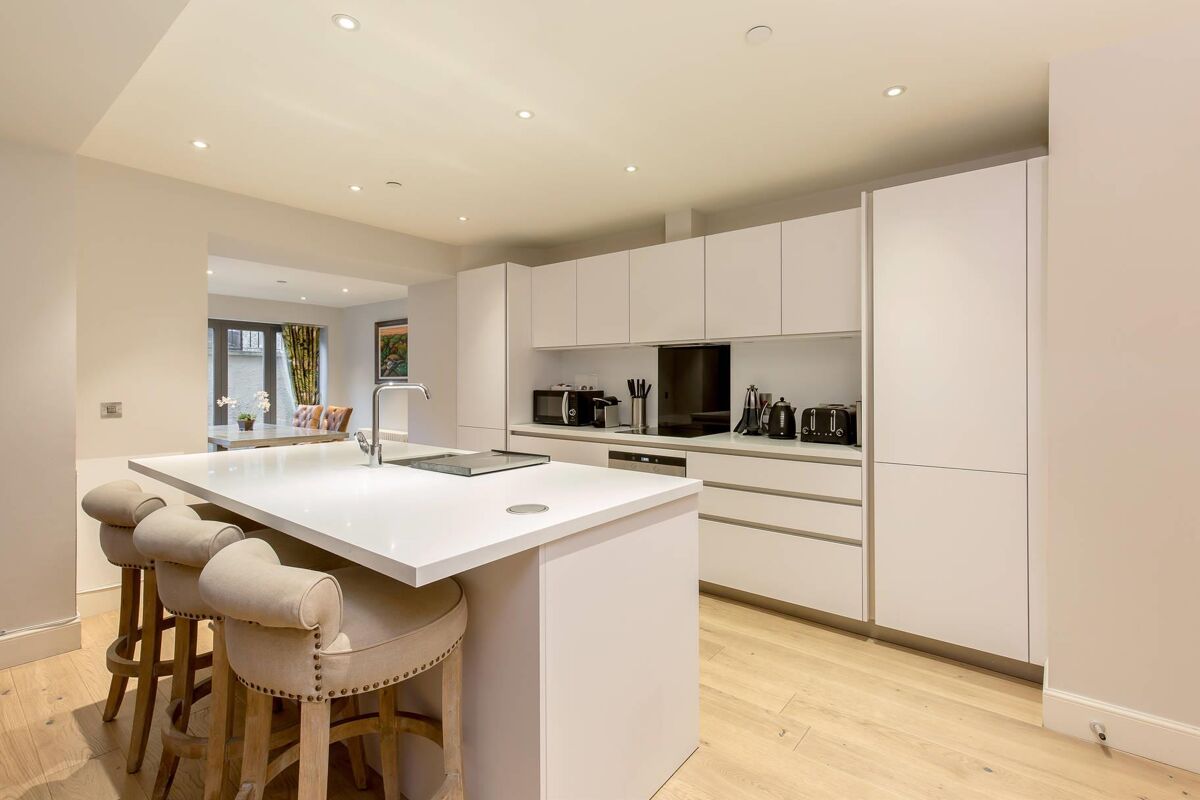 flat for sale in Rutland Square, Edinburgh, Midlothian, EH1 - enh190096 ...