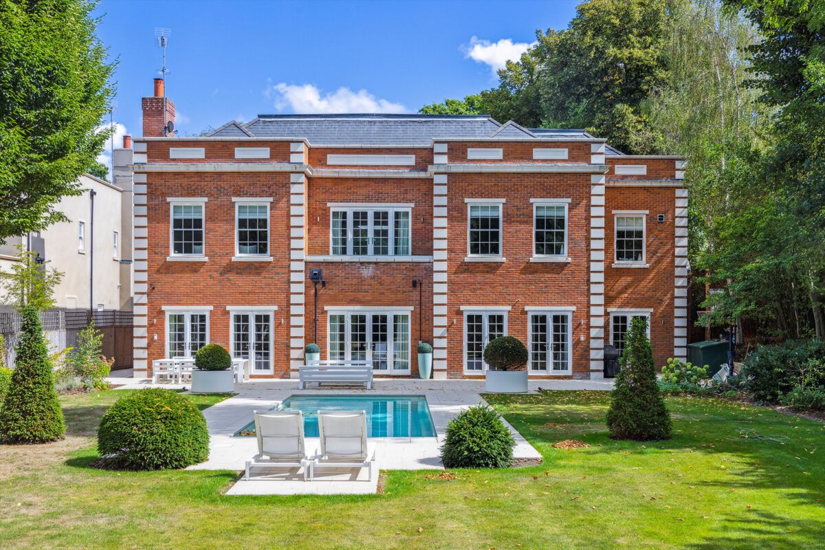 house for sale in Copsem Lane, Oxshott, Surrey, KT22 - ESH012120873 ...