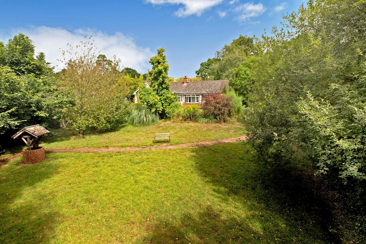 bungalow for sale in Kenn, Exeter, Devon, EX6 - exe012116349 | Knight Frank