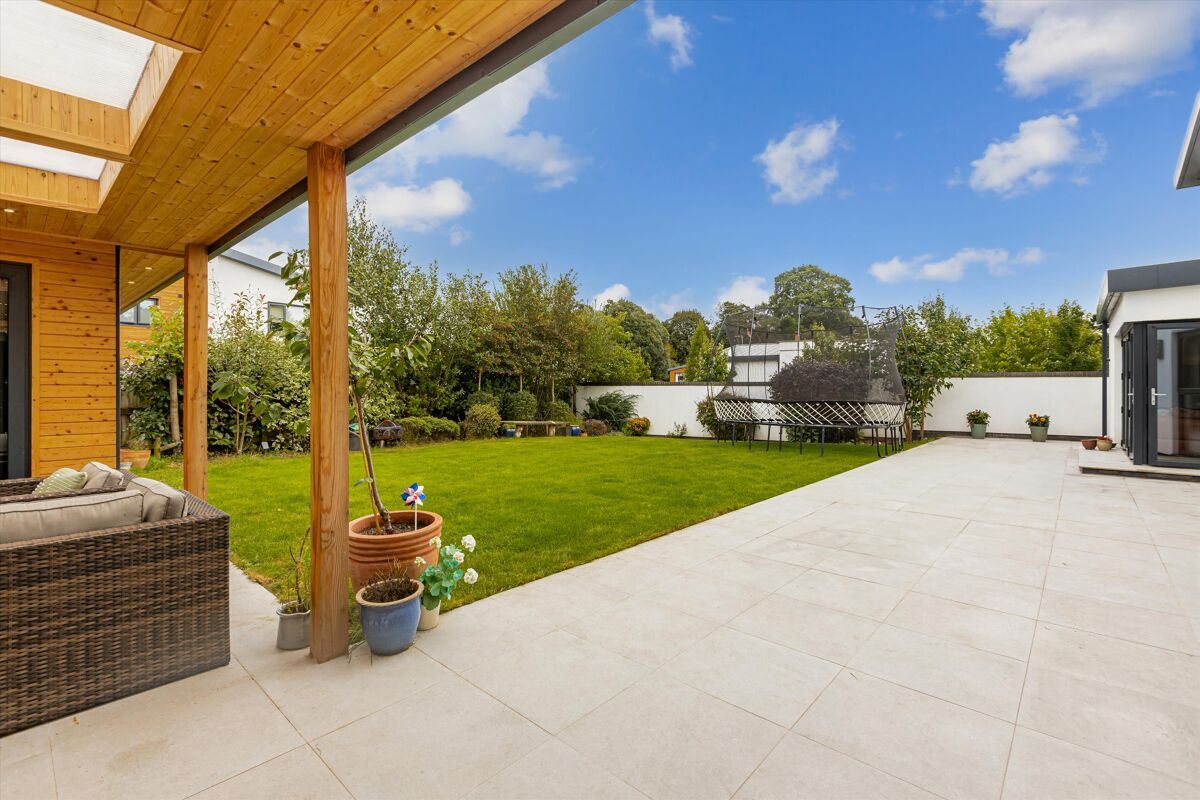 house for sale in Holland Park, Exeter, Devon, EX2. - exe012399469 ...