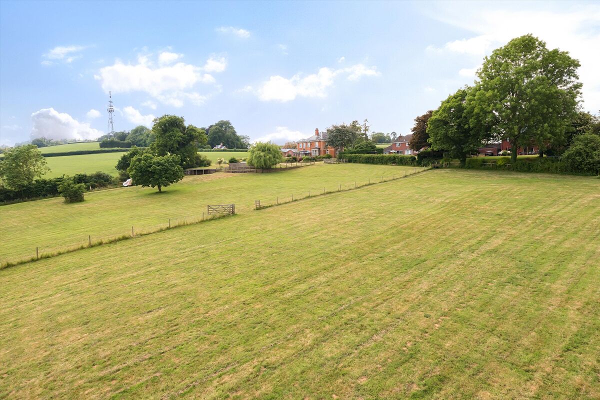 A gorgeous Victorian home set in just under 4 acres offering ...