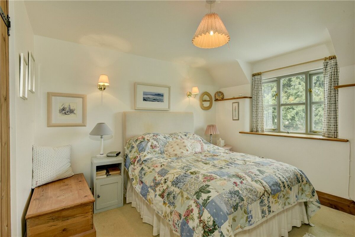 house for sale in Talaton, Exeter, Devon, EX5 - EXE180103 | Knight Frank