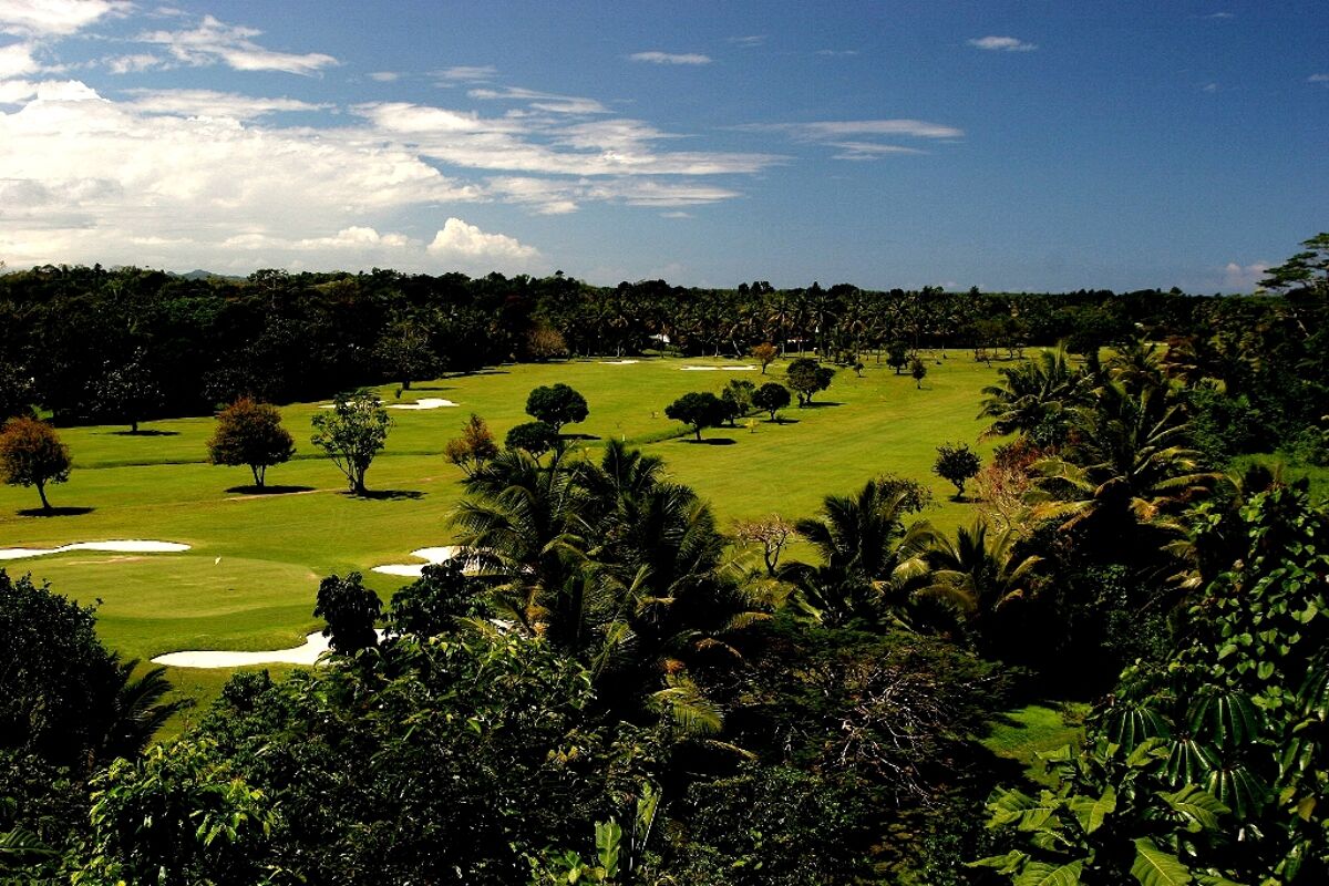 Accommodation/Tourism for sale in The Pearl Championship Golf Course ...