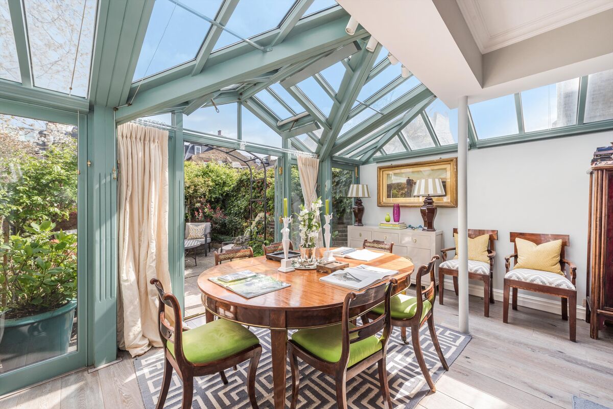 house for sale in Farm Lane, London, SW6 - FLH012232731 | Knight Frank